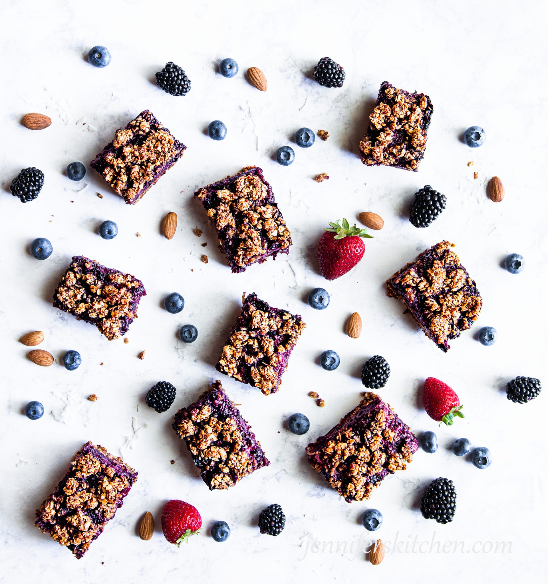 Sugar-Free Berry Breakfast Bars (with frozen berries) - JennifersKitchen